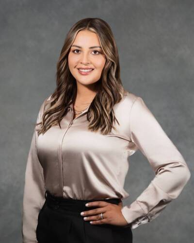Karina Avalos - Green Valley - Wardley Real Estate